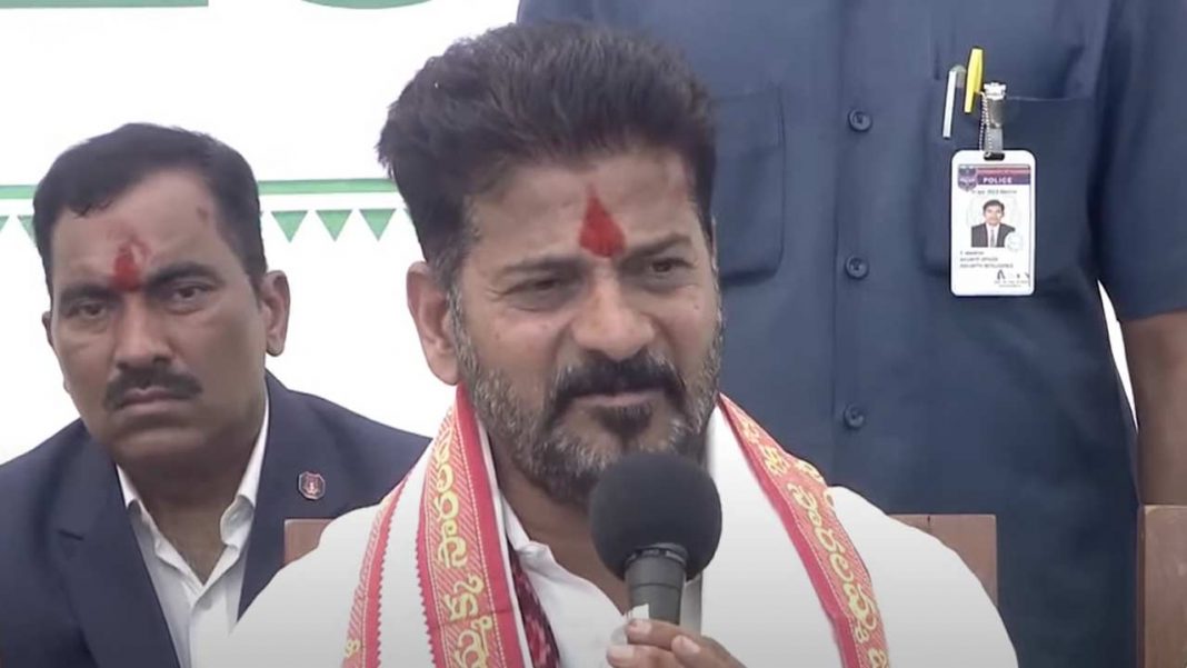 CM Revanth Reddy at Medaram Jarata 2024 - గ్యాస్, కరెంటు పథకాలను ...
