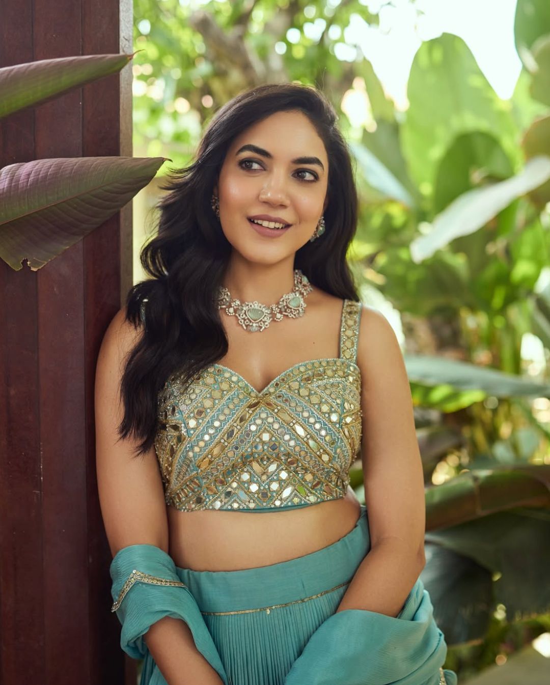 Ritu Varma - దేవకన్యలా మెరిసిపోతున్న రీతూ వర్మ.. ఆహా ఆ అందం చూడతరమా.!